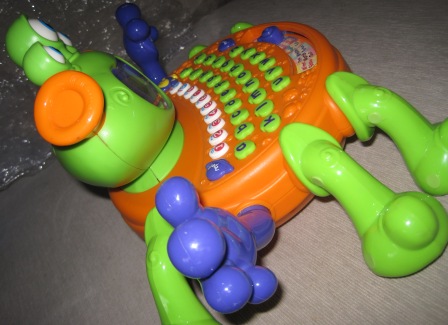 JuaiMurah: Vtech IQ Builders IQ HA HA Alien
