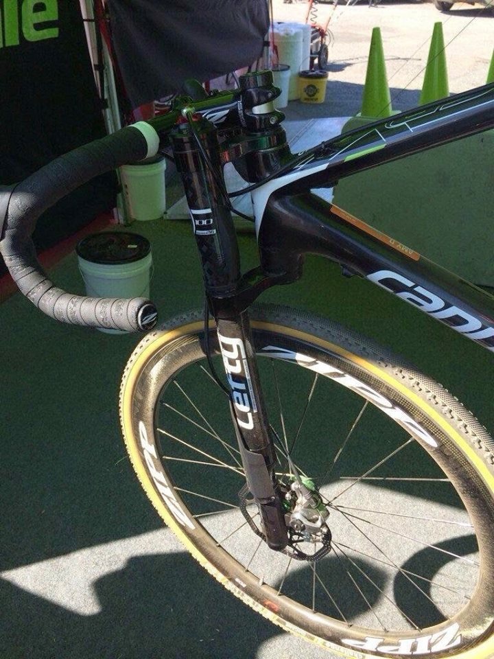 Cannondale Club: Lefty Road Bikes