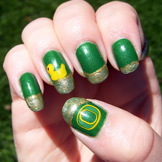 Quixii's Nails: 09/18/12 - Go Oregon Ducks! Nails