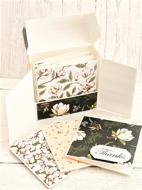 scrimpingmommy: NEW style box and note cards tutorial.