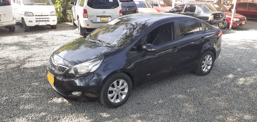 KIA RIO UB EX 2013