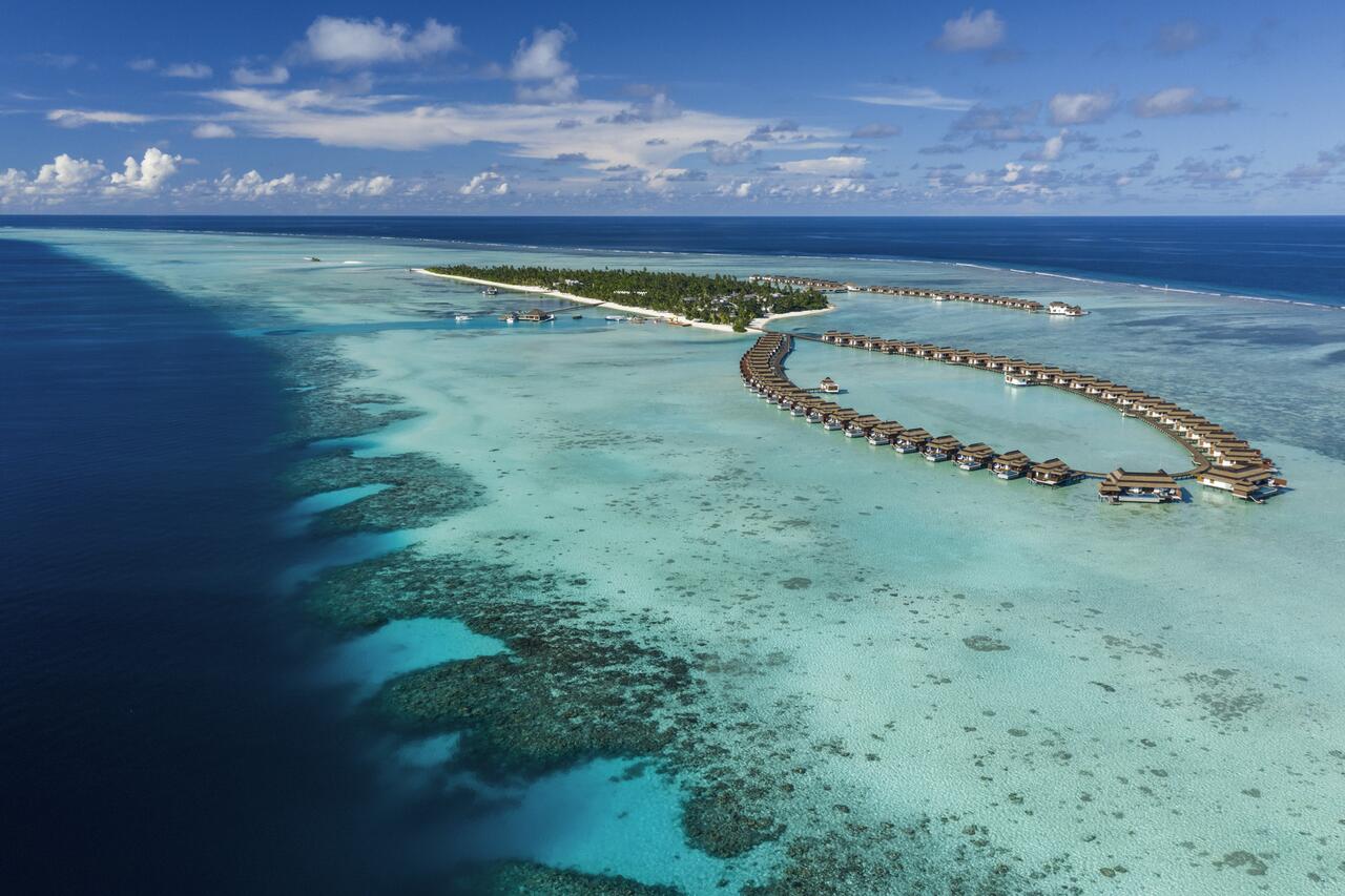 Passion For Luxury : Pullman All-Inclusive Resort in the Maldives