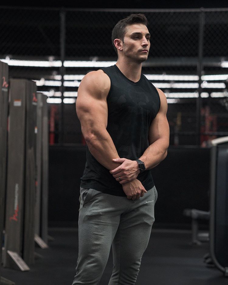 Muscle, Muscle, Muscle: Justin Howells