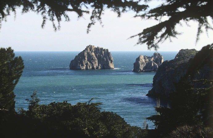 Jewish Bubba: Khazarians, Karaites, Tatars and The Jews of Crimea