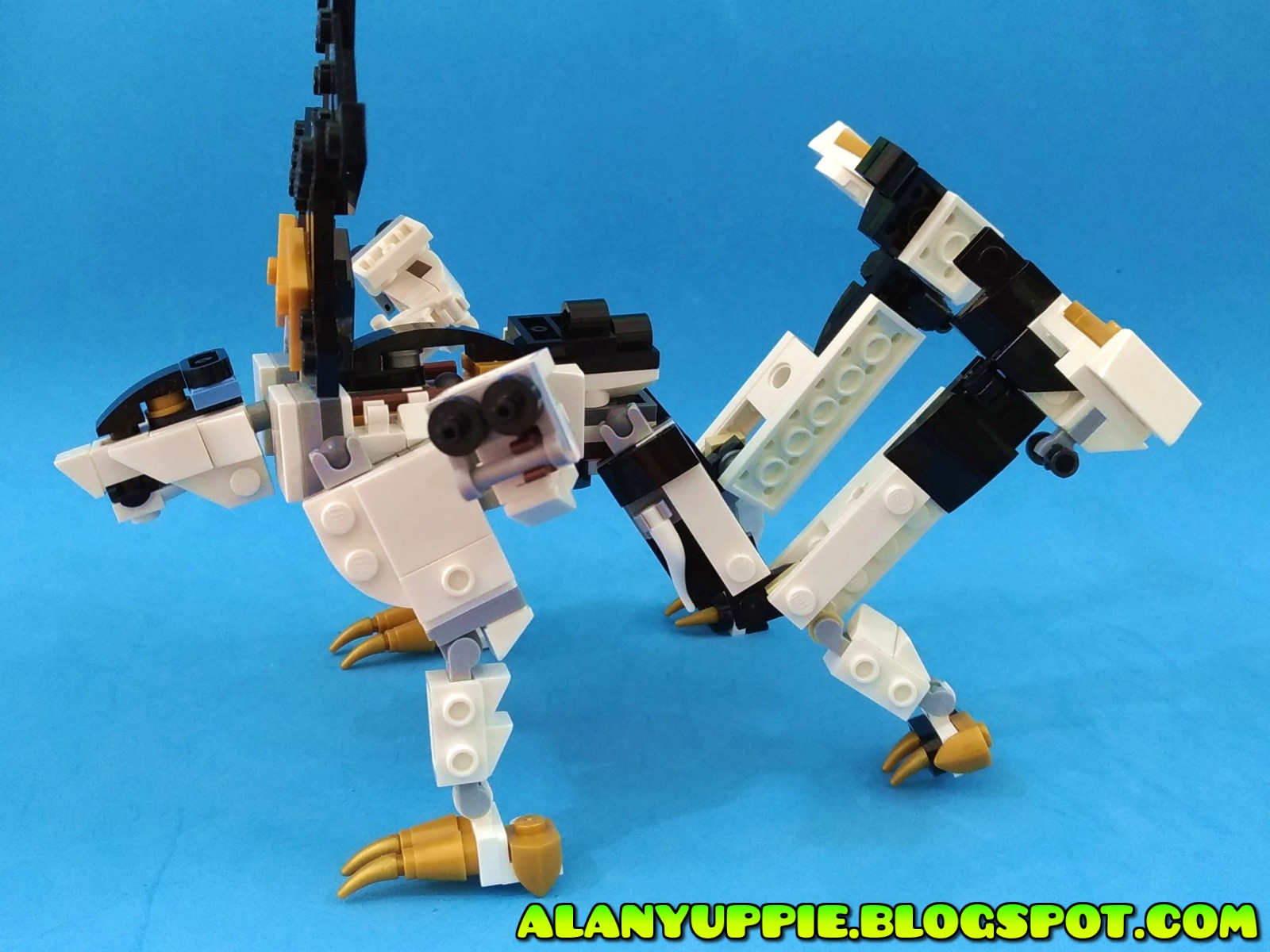 Alanyuppie's LEGO Transformers: Video Tutorial: Transformer White Lion ...