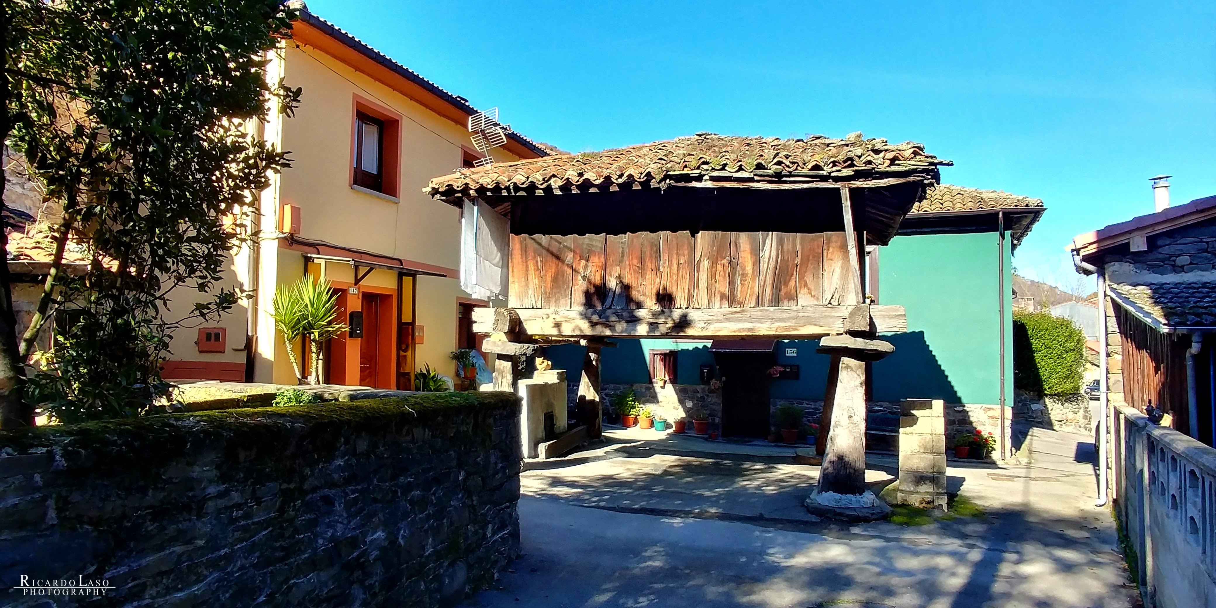 ASTURIAS: ALLER / CASOMERA