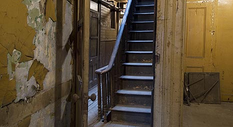New York City Museum-a-thon: Eldridge Street Synagogue / Tenement Museum