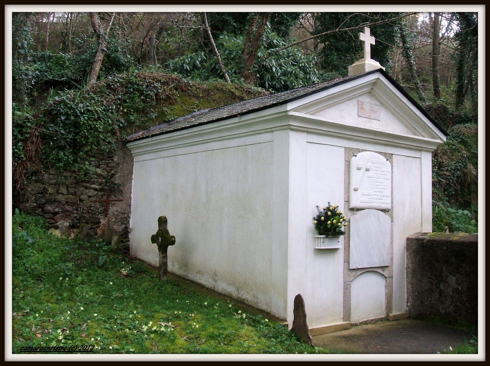 Cámara en ristre: Santa Eulalia de Lians