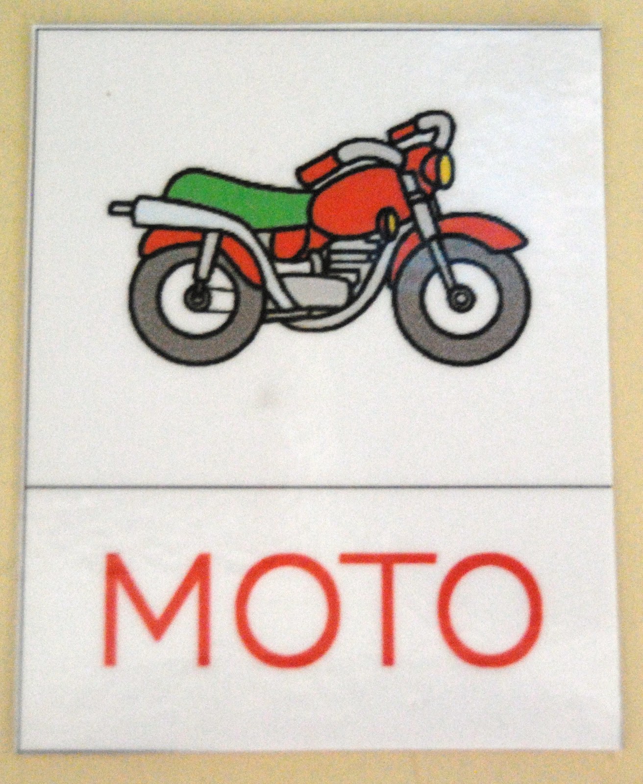 El baúl de A.L: Fases iniciales en lectura global