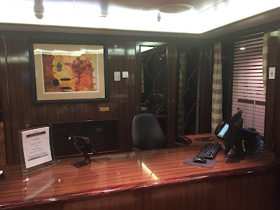 Deb's Days: Concierge Lounge on the Royal Princess