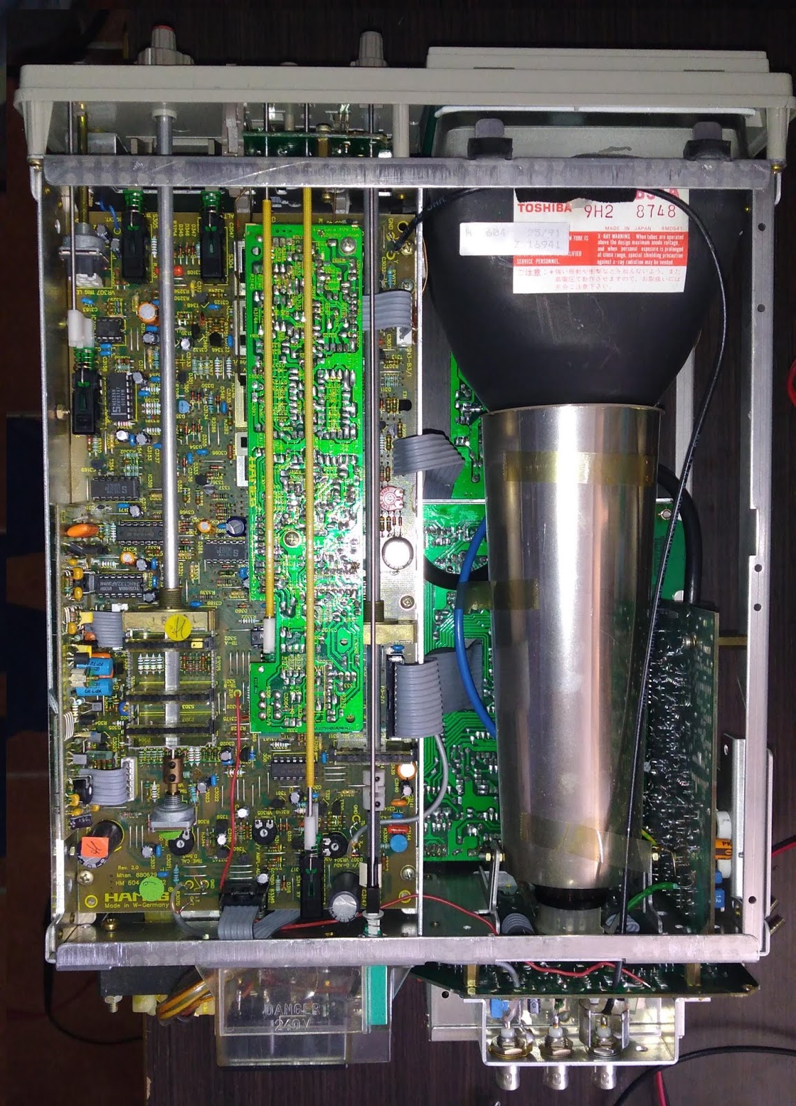 Hameg HM604 Photographs - Page 1