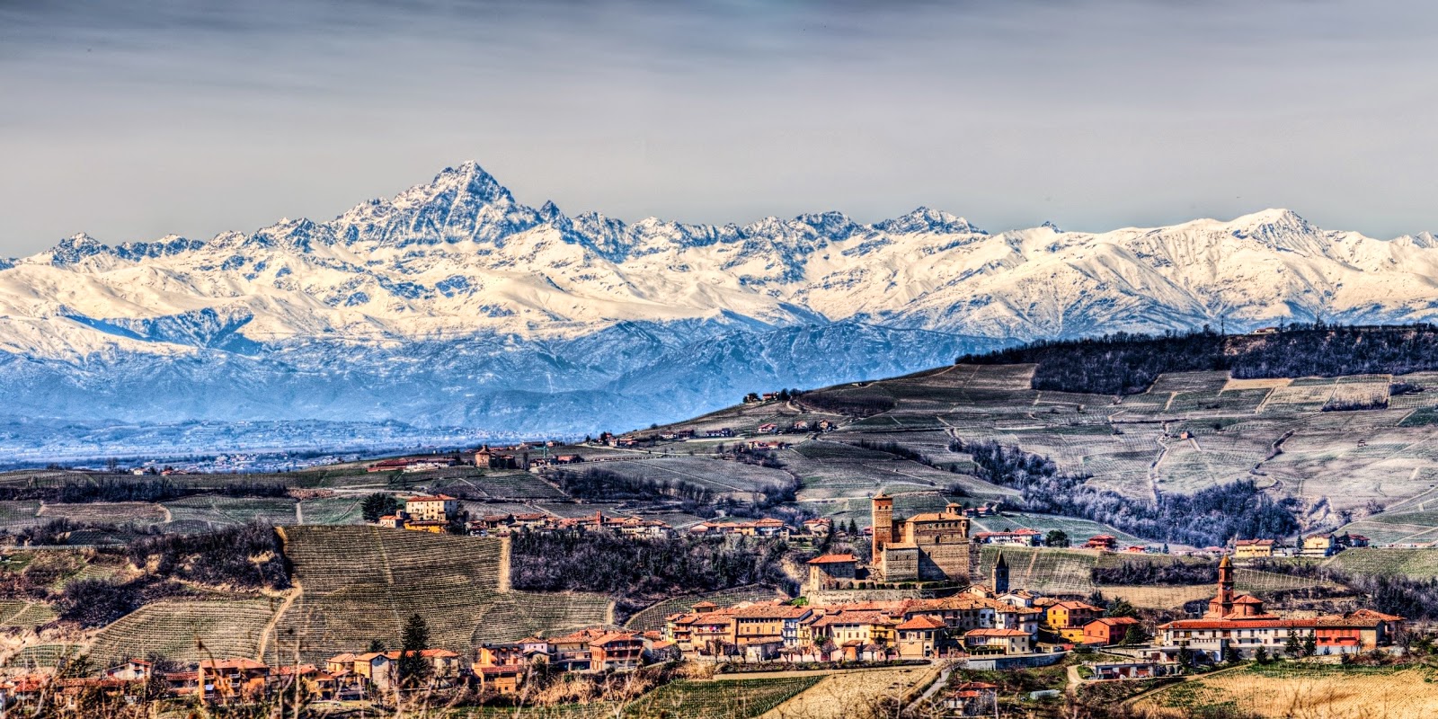 Armazém DEUS do VINHO: Sobre os Vinhos da Região de Piemonte - Itália