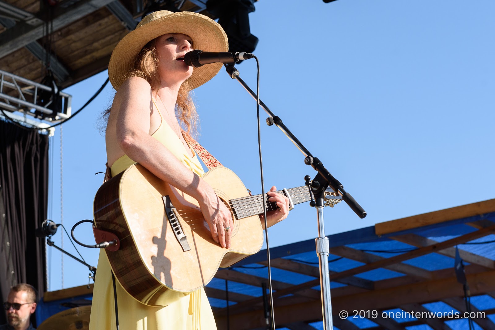 one in ten words: Hillside 2019: Day 3: Jenn Grant - Concert Photos