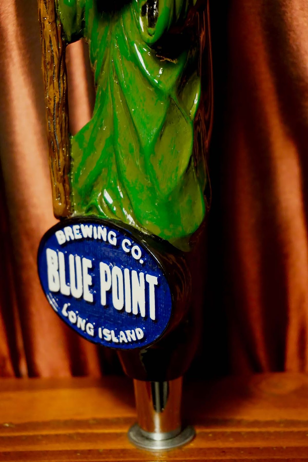 Tap Handle #556: Blue Point - Old Howling Bastard