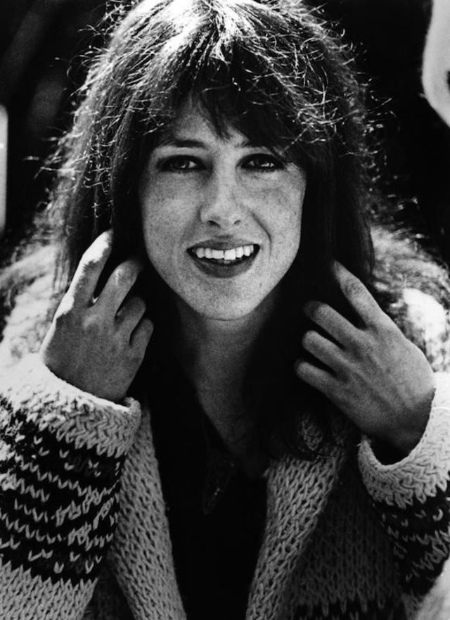 20 Vintage Photos Of A Young Grace Slick In The 1960s And