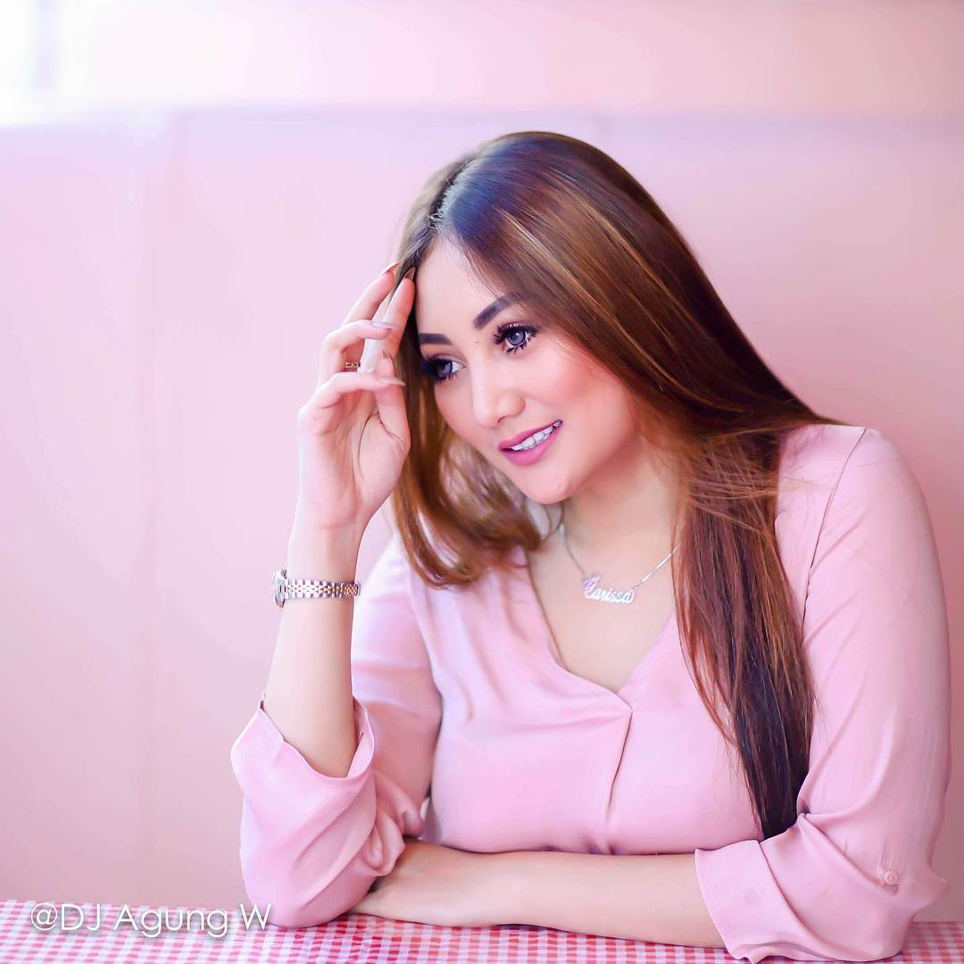 Kumpulan Foto Selfie Si Cantik Sassha Carissa Model Indonesia - Riset