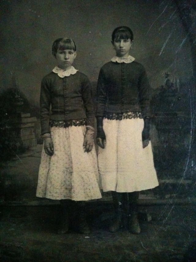 40 Rare Vintage Photos Capture Portraits of Victorian Twins ~ Vintage ...