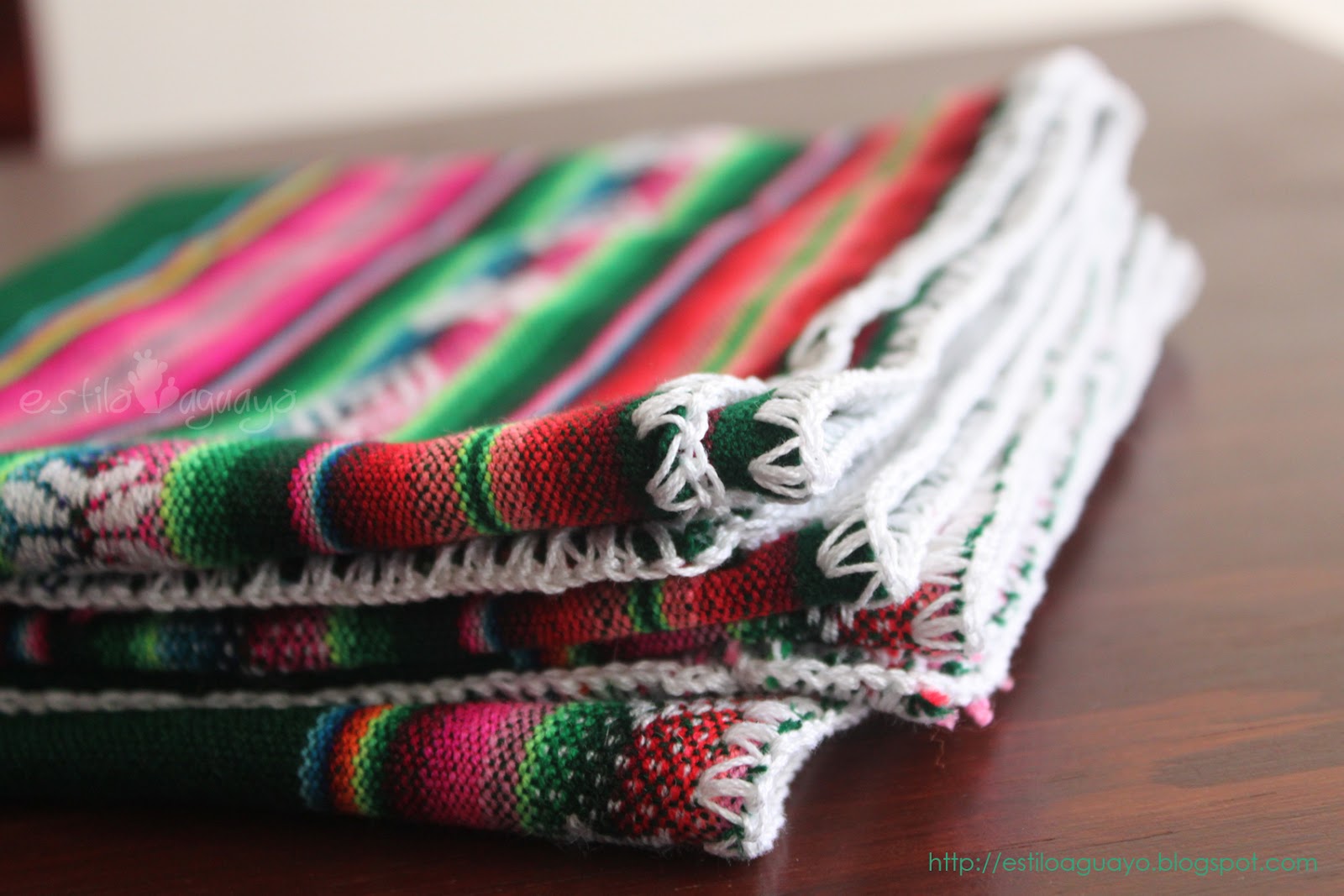 Aguayo y crochet / Estilo Aguayo