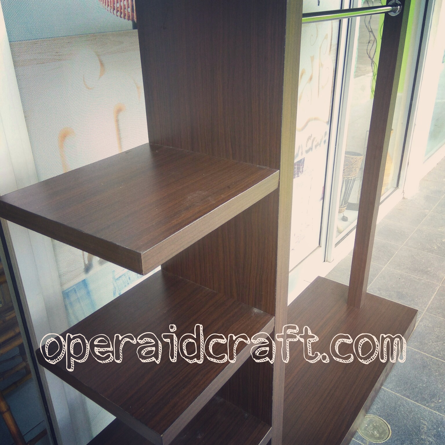 Waroeng Opera Indonesian Craft: Gawangan Batik