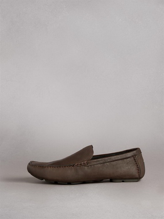 Stylish Life: DKNY Shoes for Men