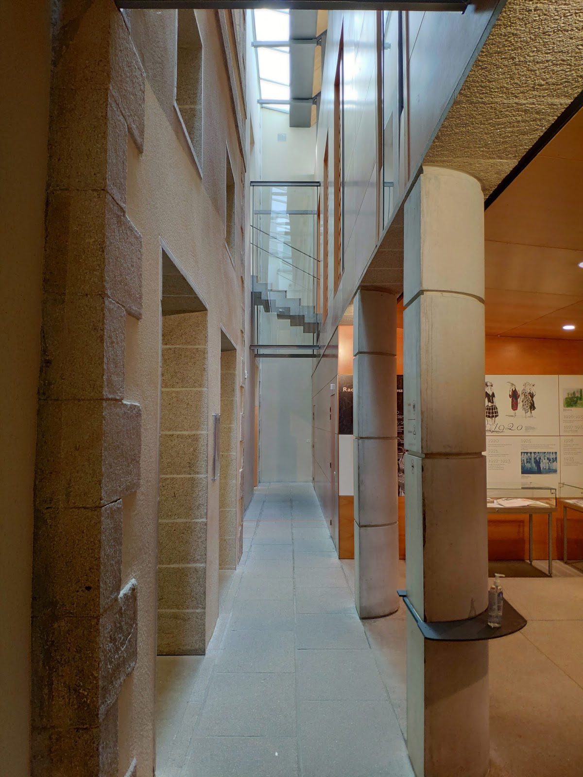 EntreVoir: Musée des Beaux Arts de Quimper - Jean Paul Philippon.