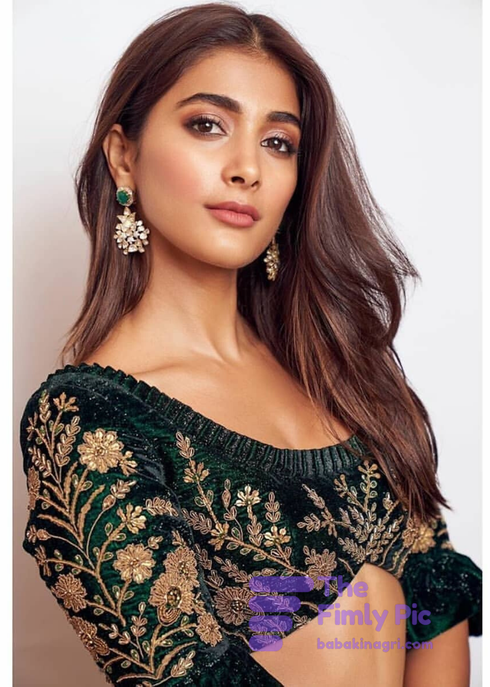 100 Pooja Hedge HD Sexy Images #2