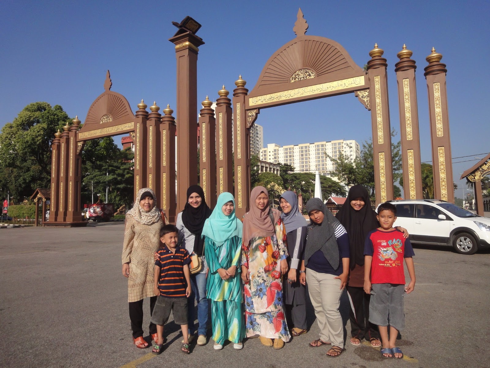 Nik Hassan Hamidi Putra: โรงเรียนทางเลือกนูซันตารา (Nusantara ...