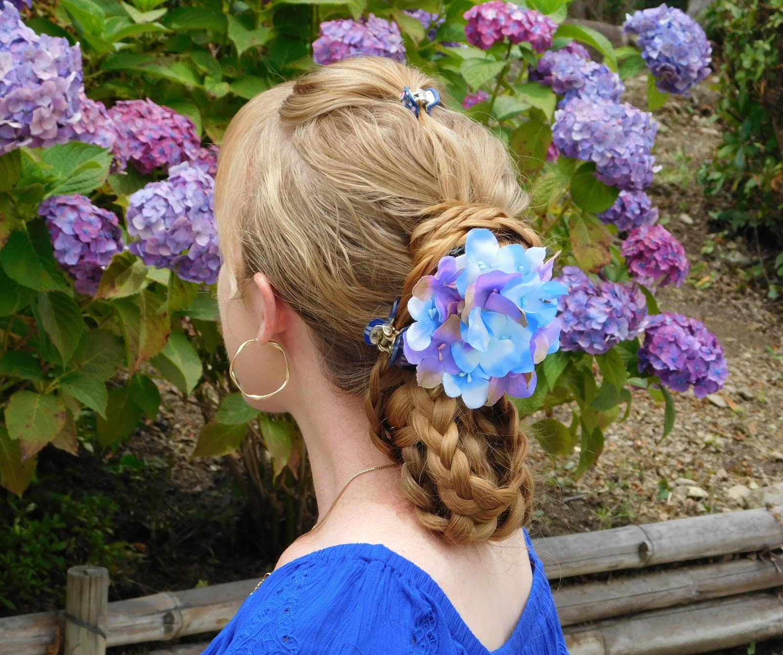 Braids & Hairstyles for Super Long Hair: Hydrangea Hairstyle at Himeji ...
