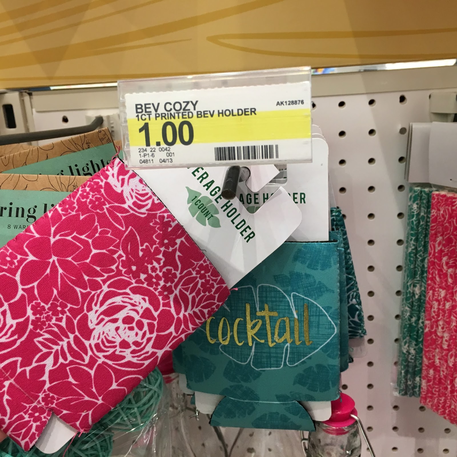 Tracy's Notebook of Style: NEW 25 Pics: Target Dollar Spot Pineapple ...