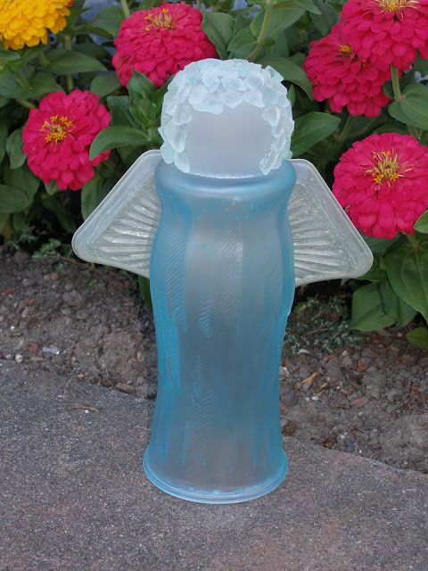 Terry Ricioli Designs: Glass Art Angel