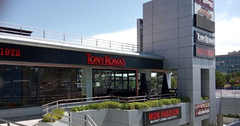 Abre el restaurante Tony Roma´s en el local que antes ocupaba el ...