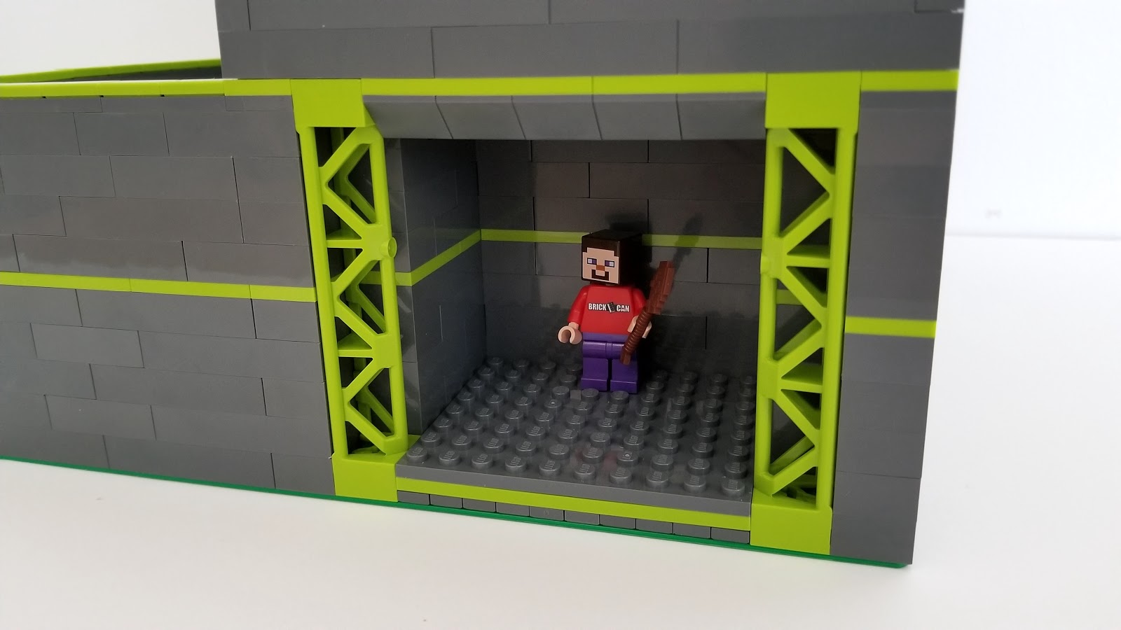 Great Ball Pit: Greylime XL - A Lego GBC Module