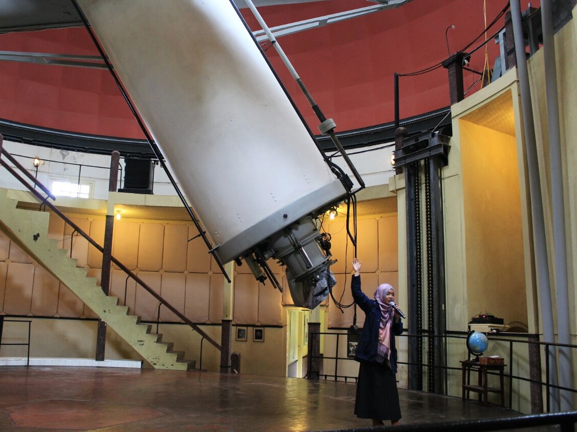 Mengenal Astronomi di Observatorium Bosscha, Lembang - Pradirwan