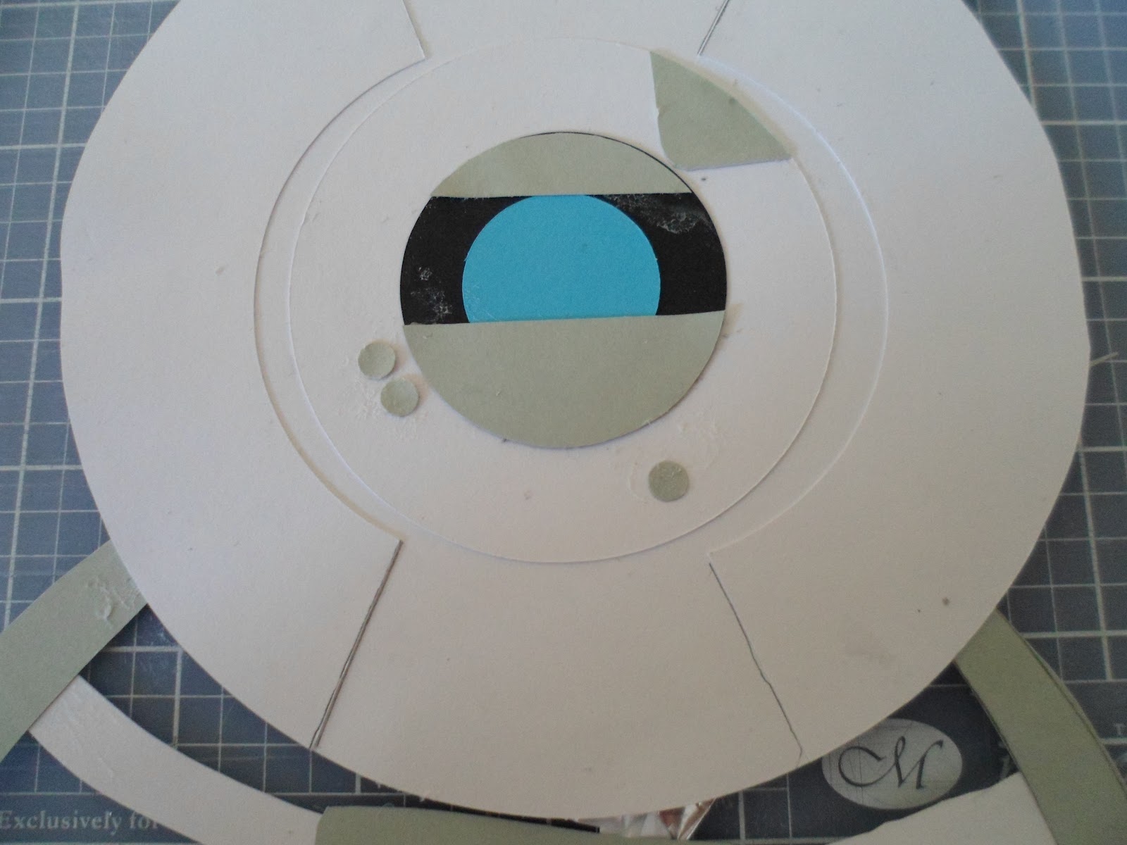 Demon-Works: How to make a Paper Wheatley