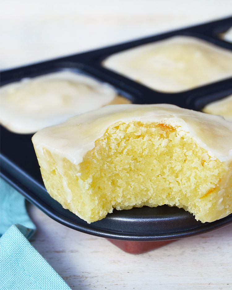 Cuadrados humedos de naranja / Recetas dulces, fáciles y ricas! / Tres ...