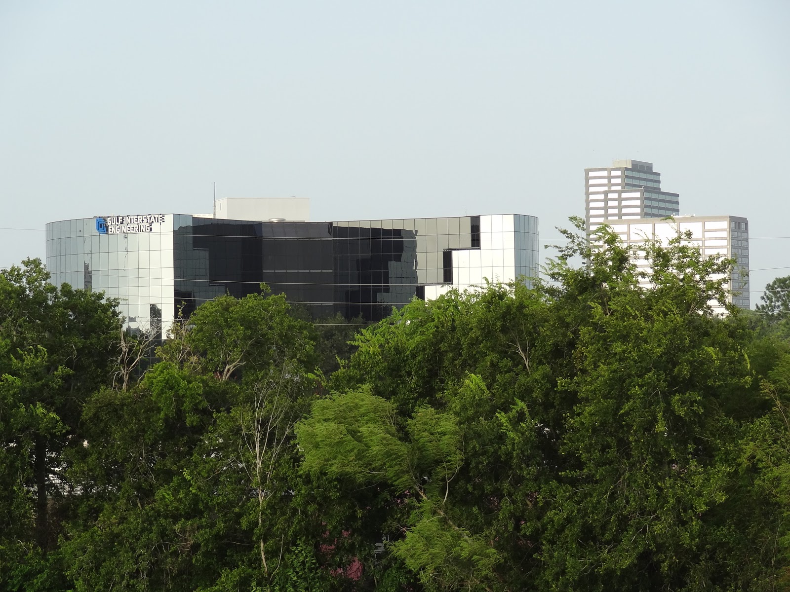 H-Town-West Photo Blog: Gulf Interstate Engineering - Round Office Building