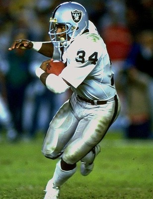 Today in Pro Football History: 1990: Bo Jackson Spurs Raiders to Win ...