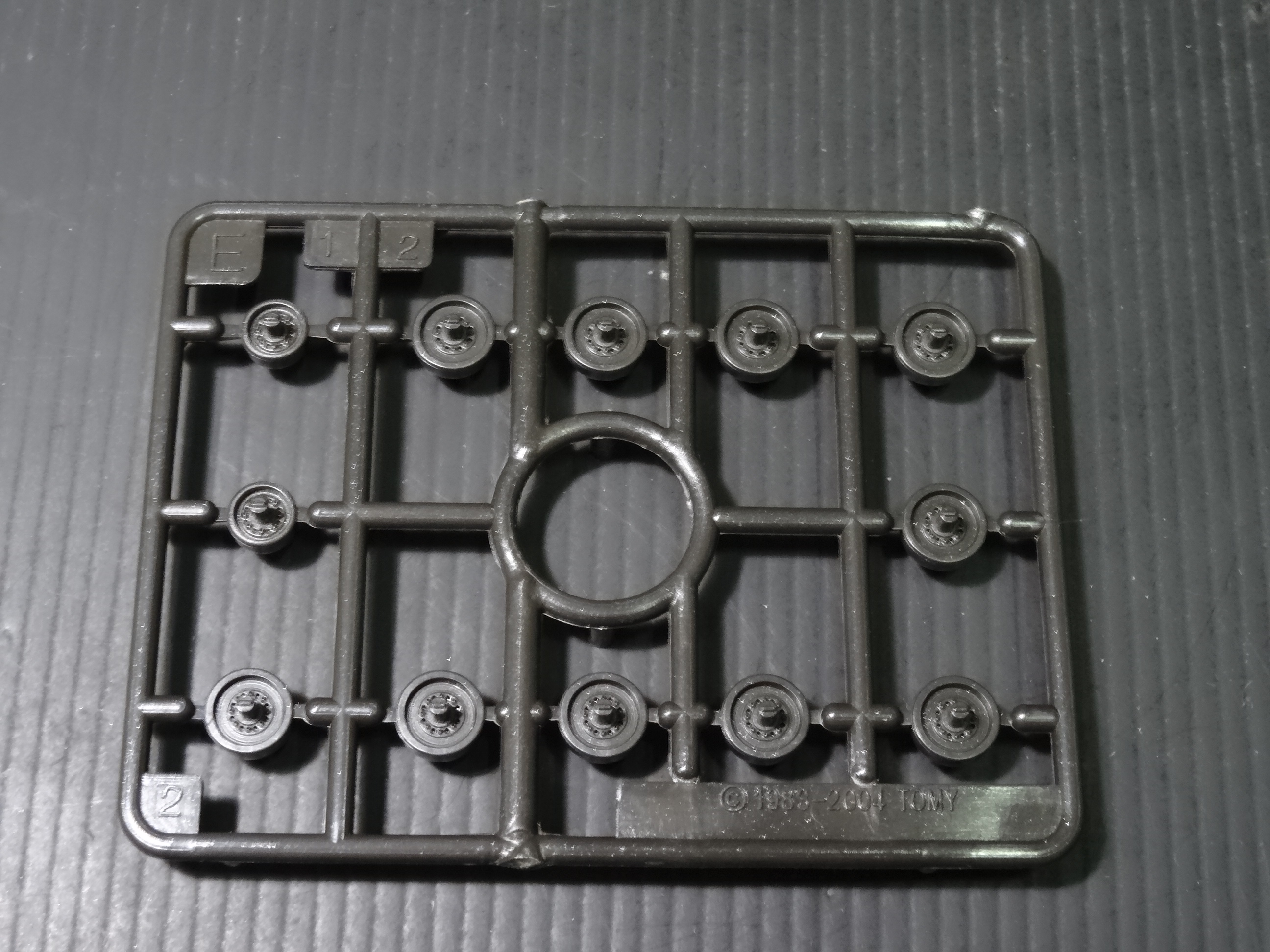 阿宏的休閒工作室: ZOIDS GB-005 BIO-PTERA 開箱介紹