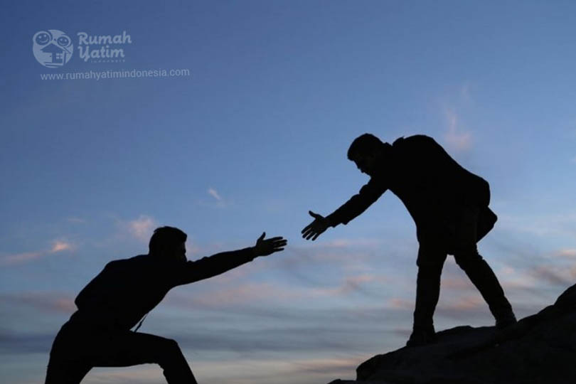 Menjadi Manusia Yang Bermanfaat | RUMAH YATIM INDONESIA