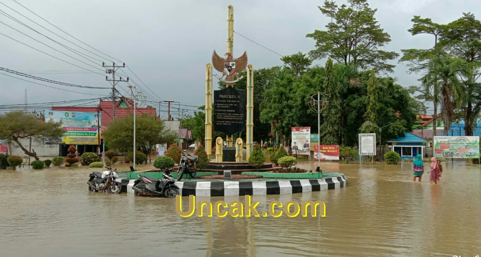 Kembali Setelah 2010, Banjir Besar di Kapuas Hulu "Tenggelamkan" Kota ...