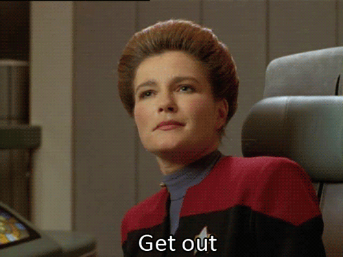 2CWDU: Happy Birthday..... Captain Janeway .....