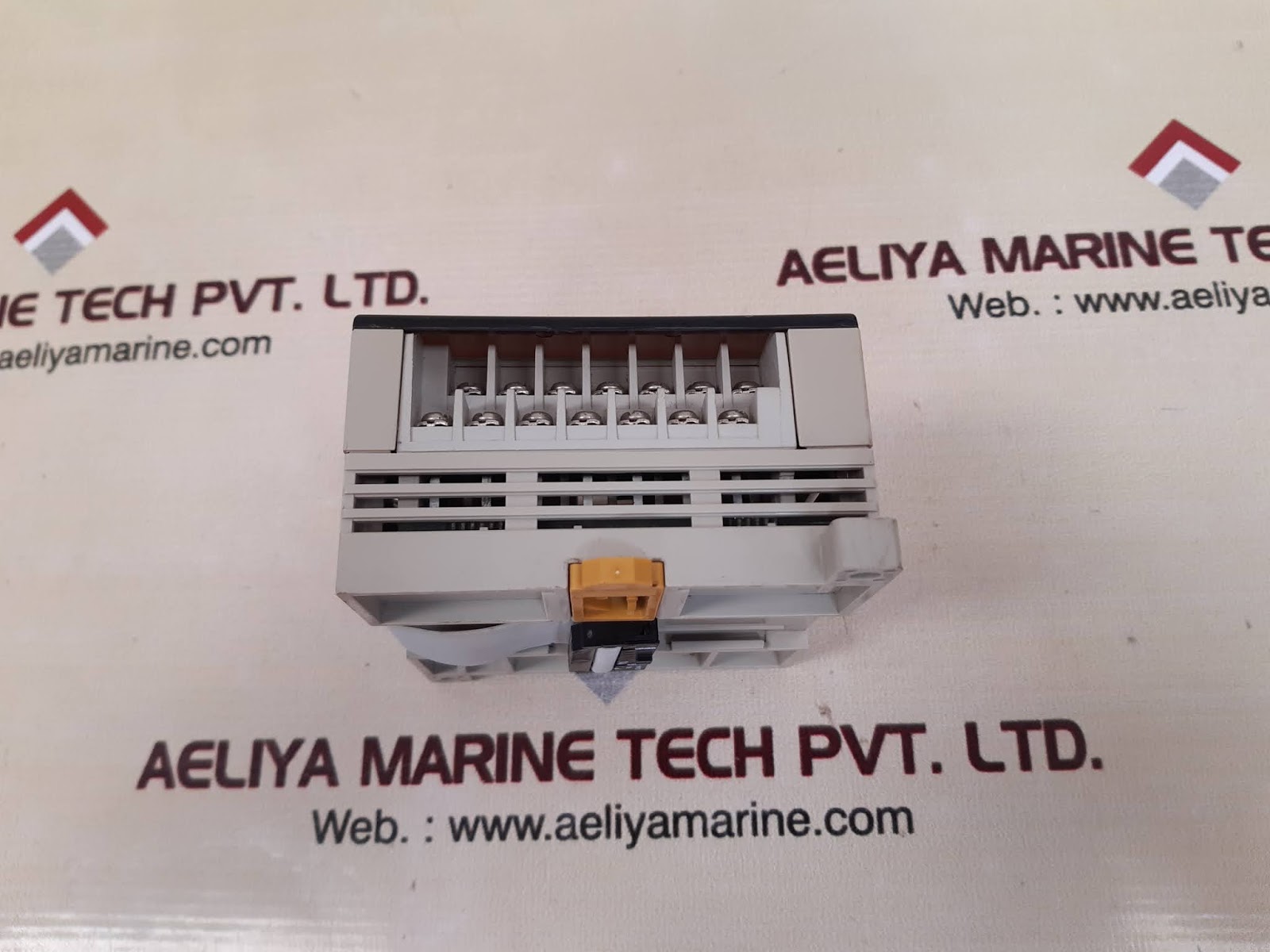 OMRON CPM1A-DA001 D/A UNIT - Aeliya Marine