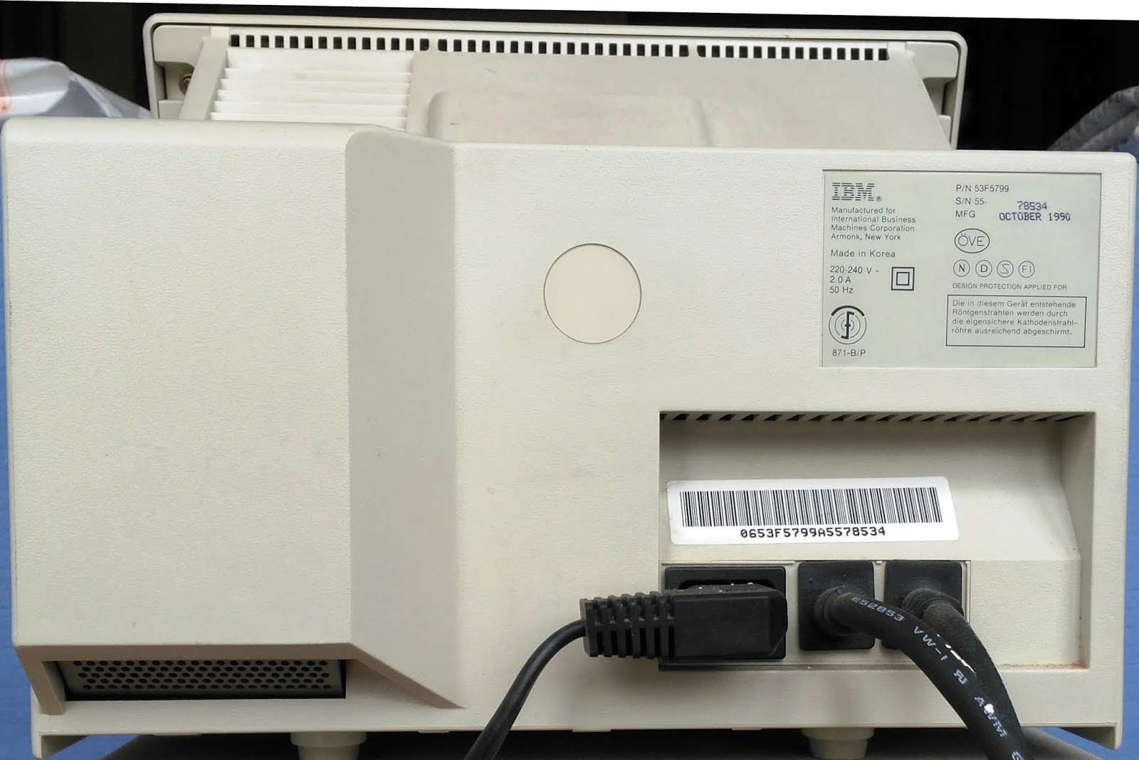 Retro Ordenadores Orty: Ordenador IBM PS/1 (modelo 2011) (1990)