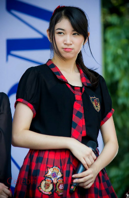Biography Shani Indira Natio JKT48 - Celebrity profile©