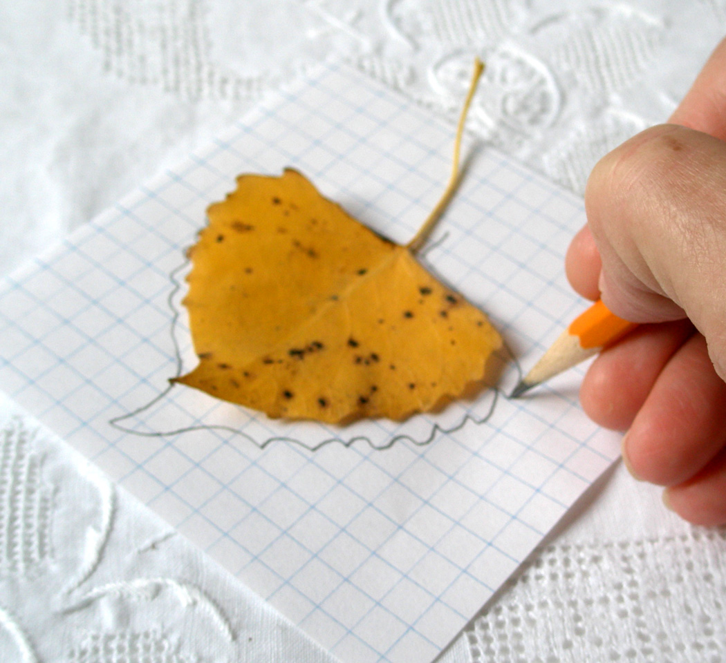 fiberluscious: Tutorial- Autumn's Inspiration Leaf Brooch