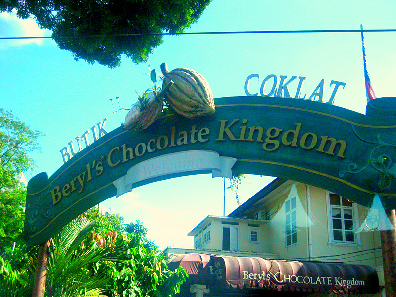 The Walking Tripod: Malaysia - Beryl's Chocolate Kingdom