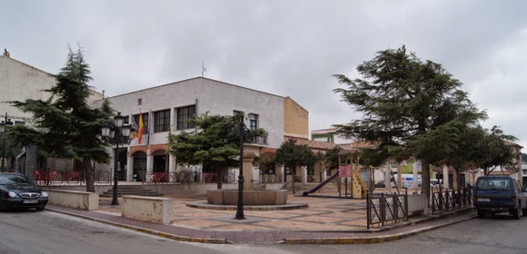 West of the Centre: Discovering Xert