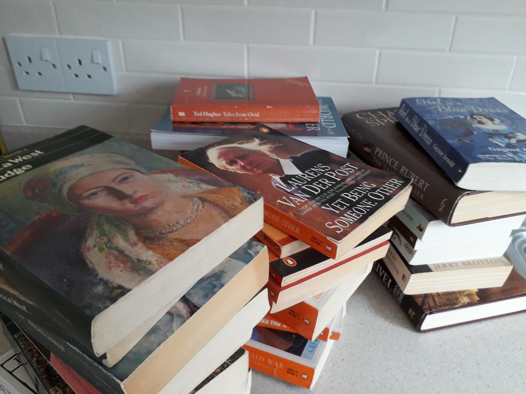 Bookblog: 100 Good Things About Growing Old, # 34 - I stop throwing out ...