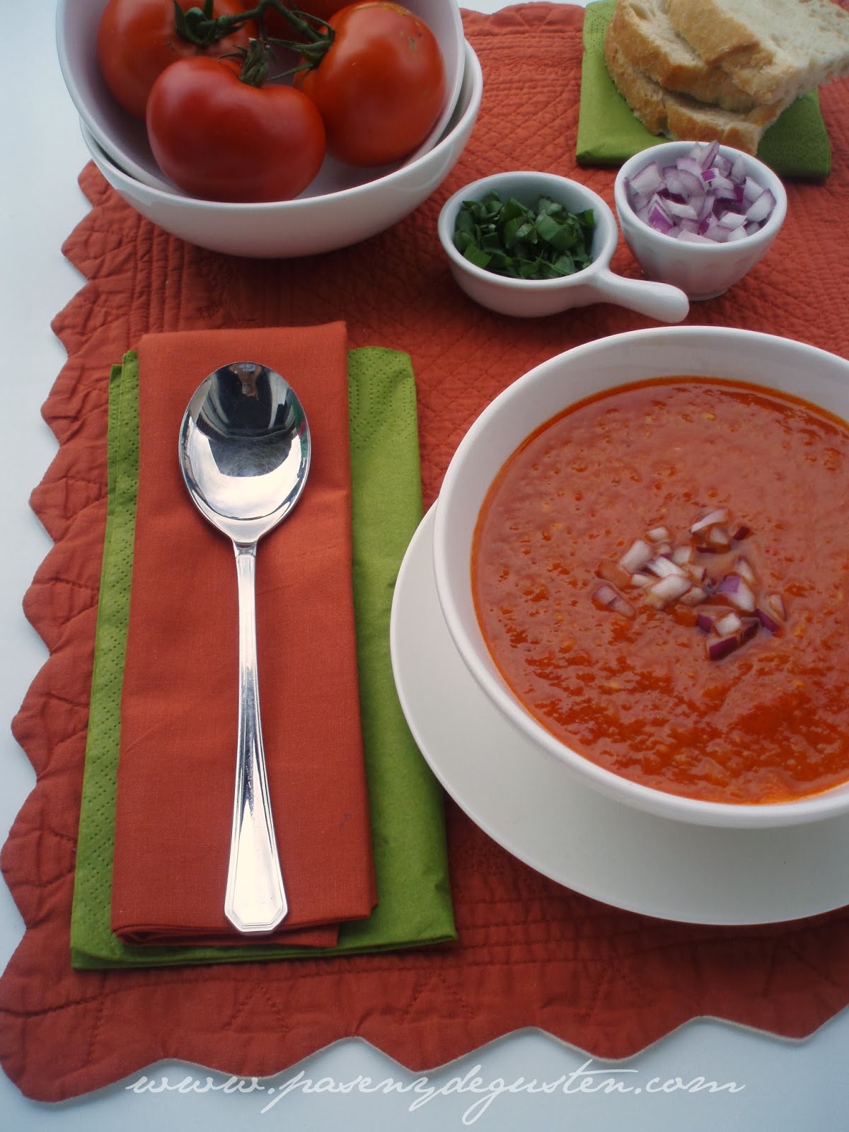 SOPA DE TOMATE - PASEN Y DEGUSTEN