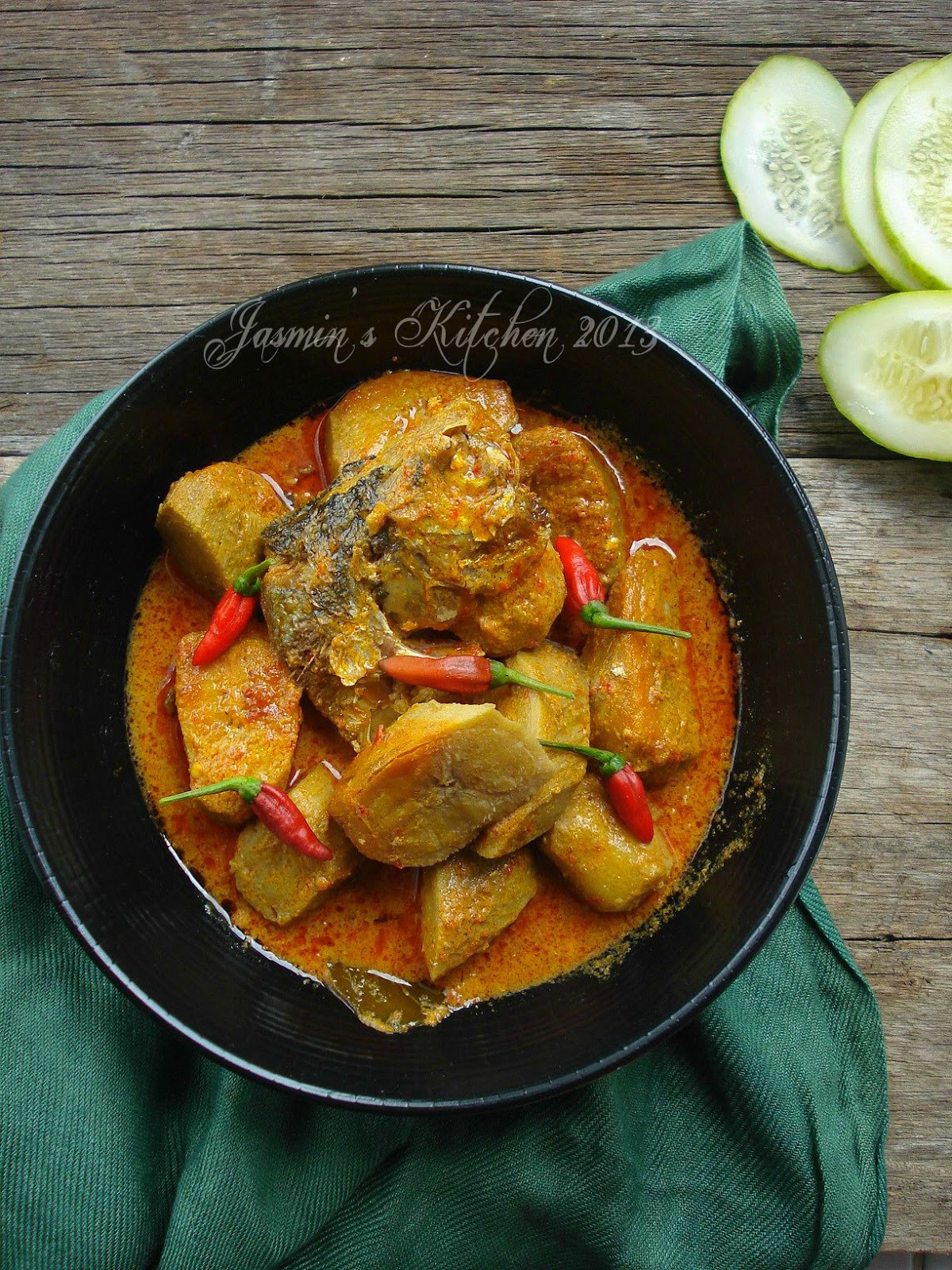 jasmin's kitchen: Green banana curry aka gulai pisang muda